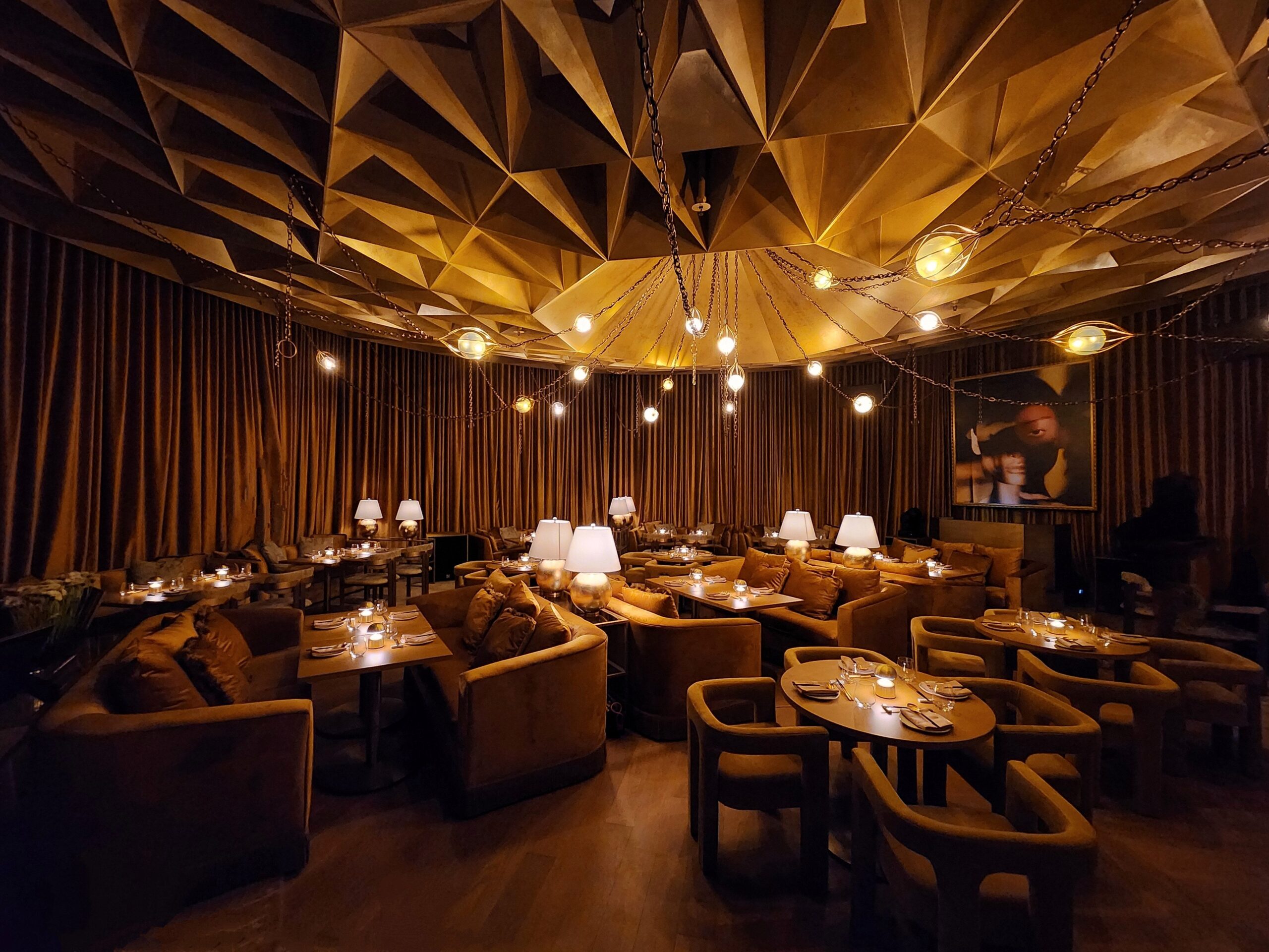 Experiencing Ultra Supper Club - Best of TorontoBest of Toronto